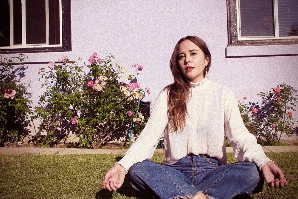 Jamie-Lee Dimes Releases "Virginia" Video