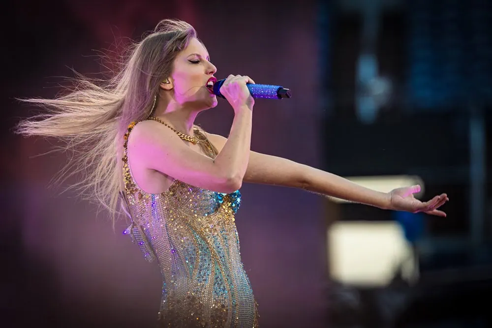 Taylor Swift Denver Photos