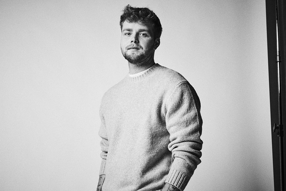 Alex Warren – Save You a Seat Lyrics | Genius Lyrics