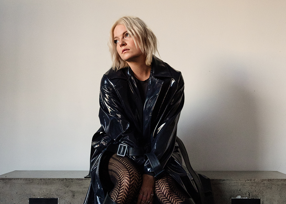 JESSIA Moved Around You