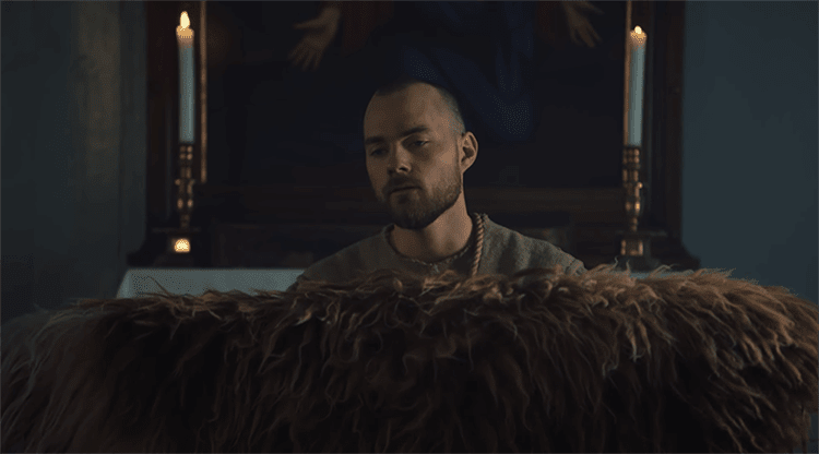Ásgeir Shares Video For New Track, “Pictures”